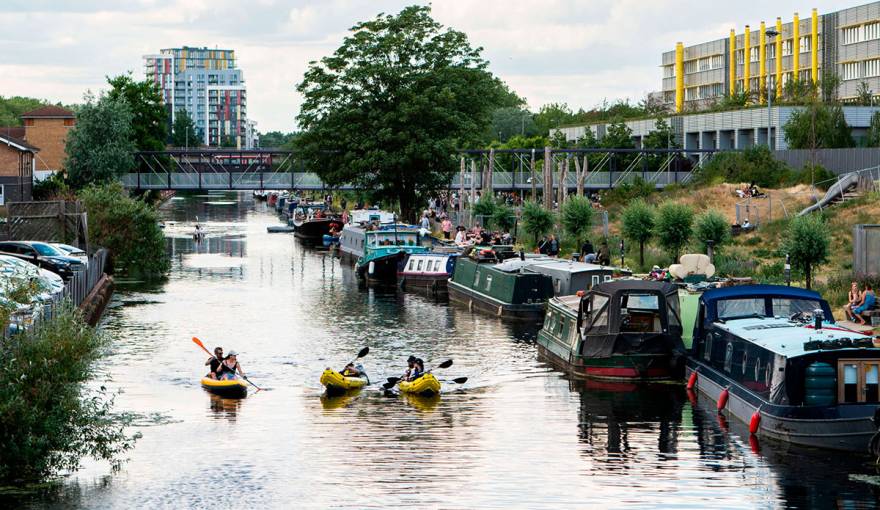 East Wick & Sweetwater | Apartments/Houses in East Village, E20 London