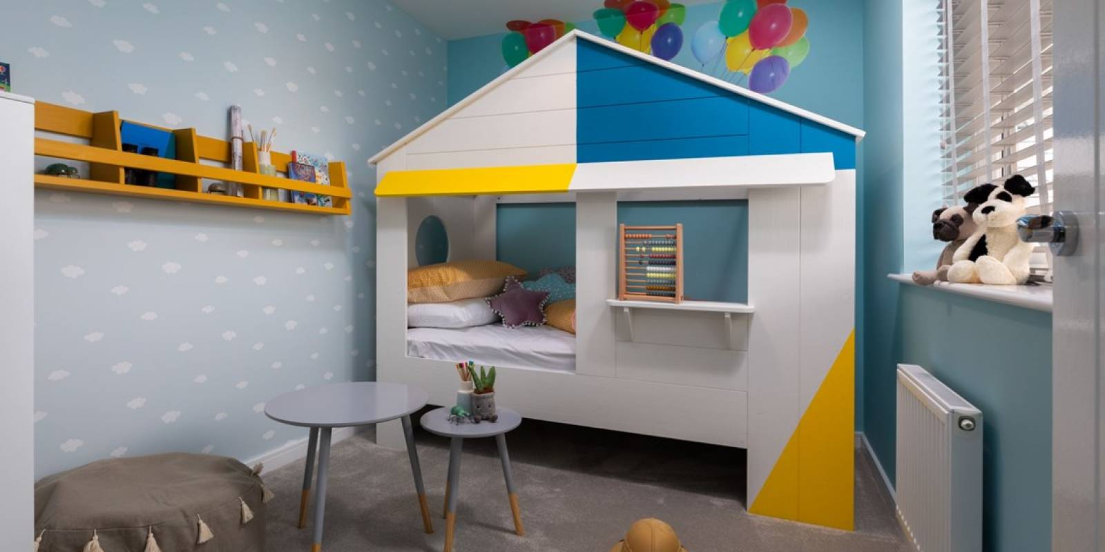 Gallery for Old Royal Chace, London