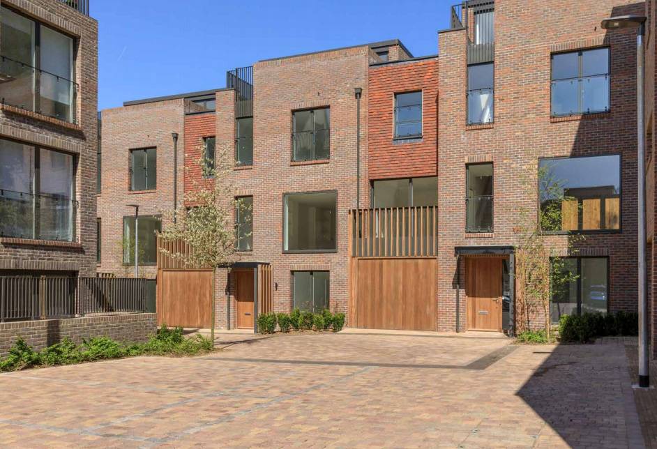 Gallery for Woodside Square, London