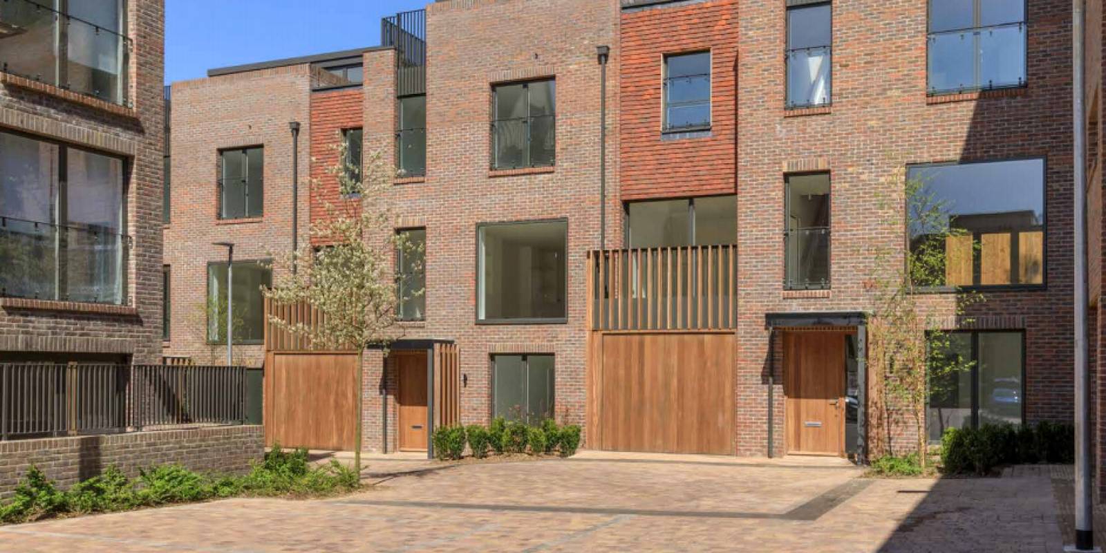 Gallery for Woodside Square, London